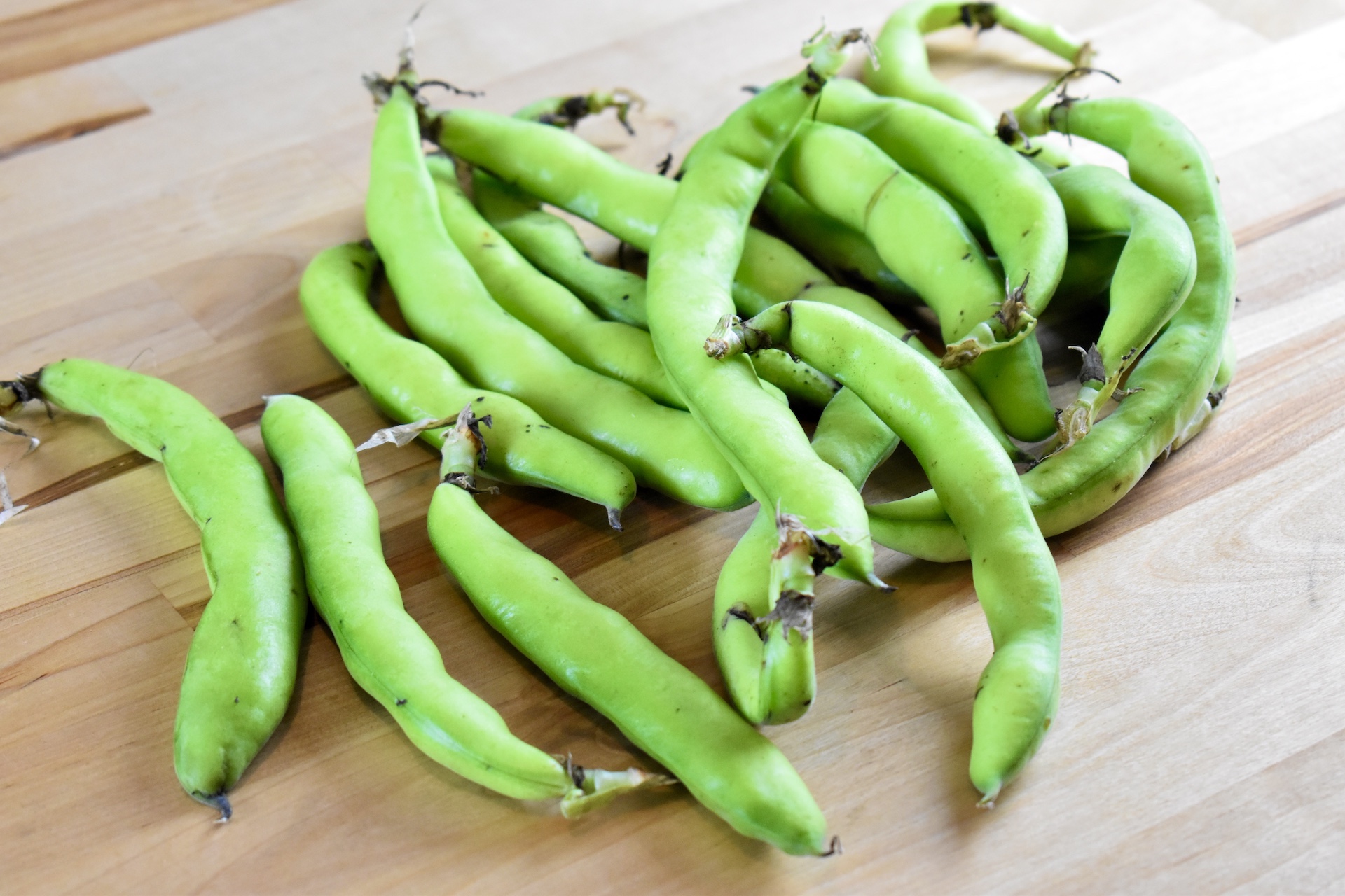 How to Prepare Fava Beans - The Intrepid Eater