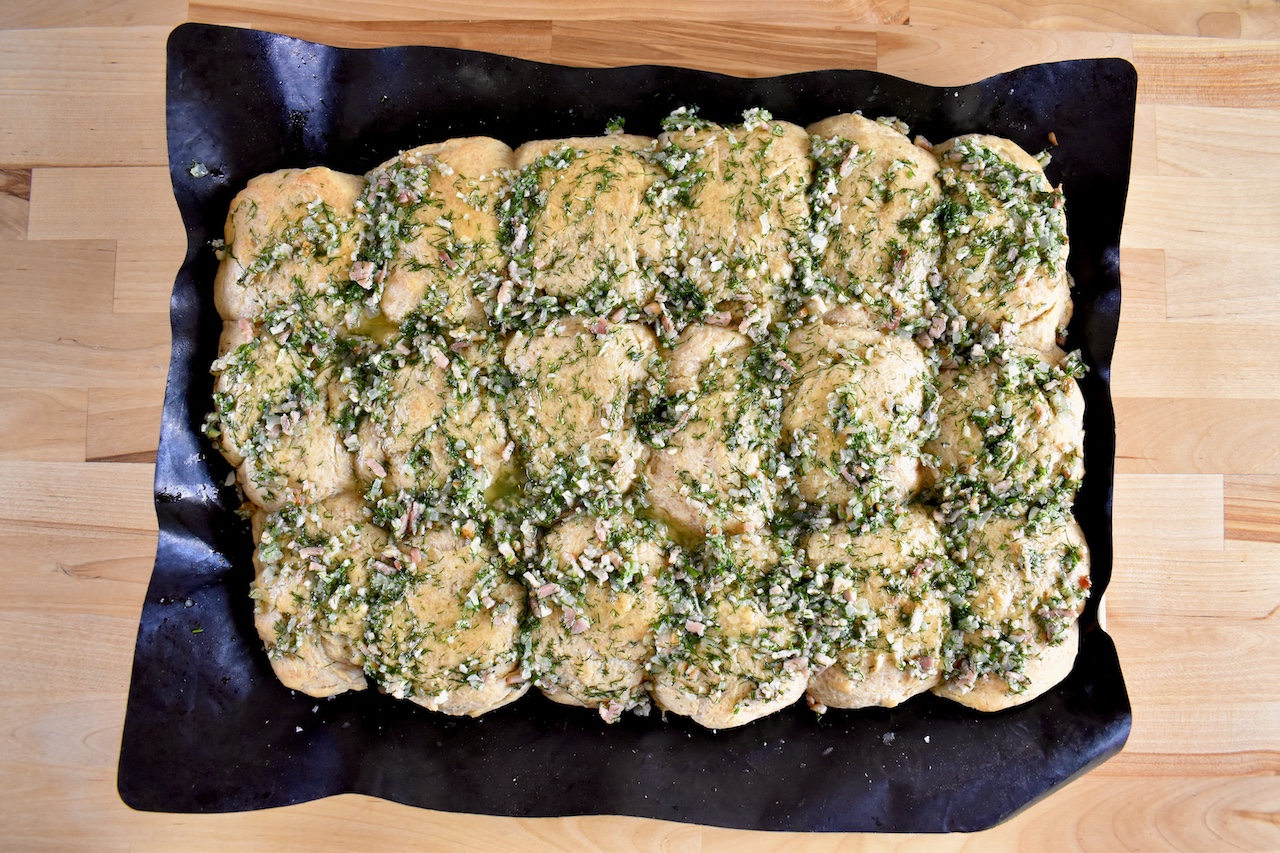 Ukrainian Pampushky - Recipes - The Intrepid Eater