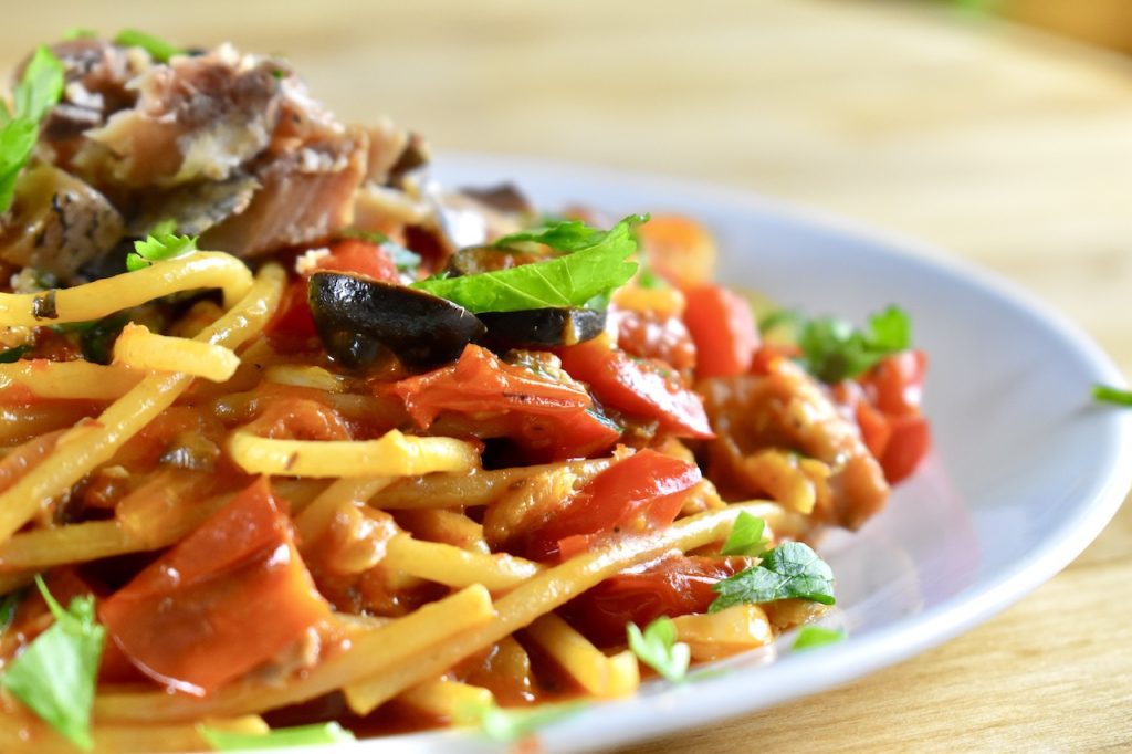Portuguese Canned Sardine Pasta - Recipes - The Intrepid Eater